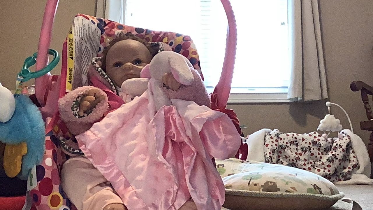 Hazel morning routine part two Winter Wonderland Day 7☺️😴😀🧁🦋 - YouTube