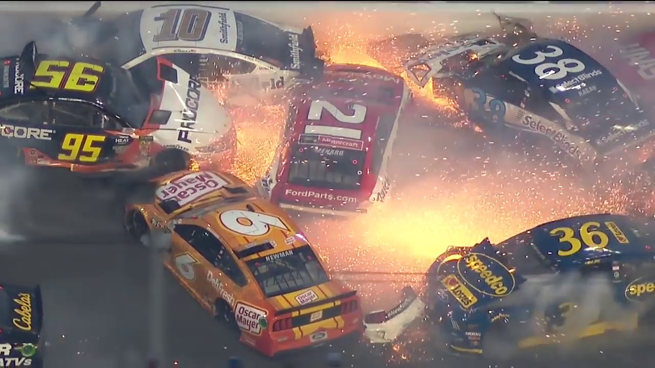 カーレース。'The Big One' 2019.Daytona 500 crash takes out 21 cars - YouTube