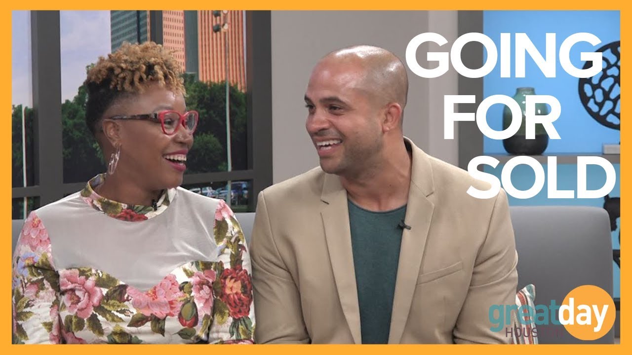 Meet The Couple Starring In HGTV's New Show, "Going For Sold" - YouTube