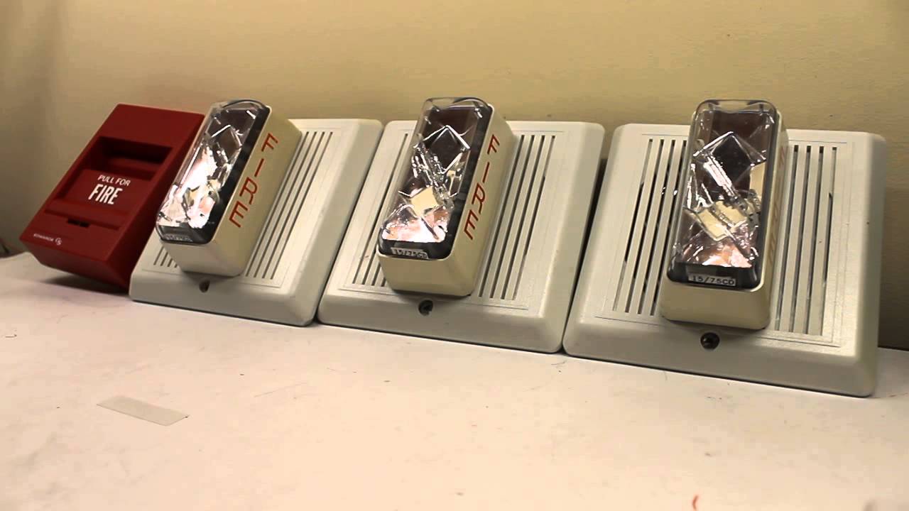 3x Edwards 757-7A-SS70W Strobe Test - YouTube