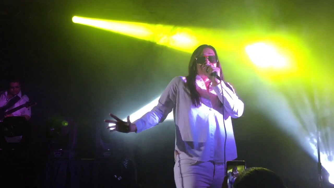 AJ Castillo-Esa Mujer - YouTube