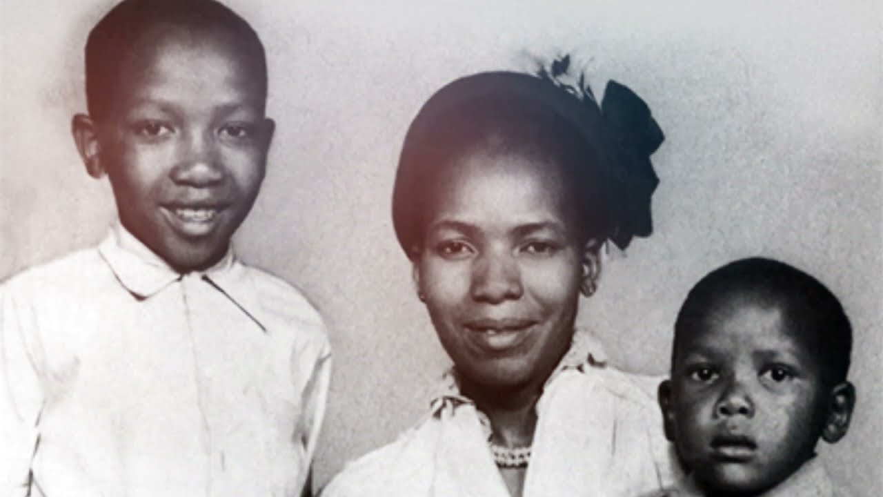 A Life of Courage and Inspiration | Nelson Mandela - YouTube