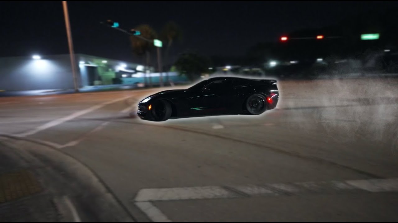 LATE NIGHT STREET DRIFTING IN THE CORVETTE - YouTube