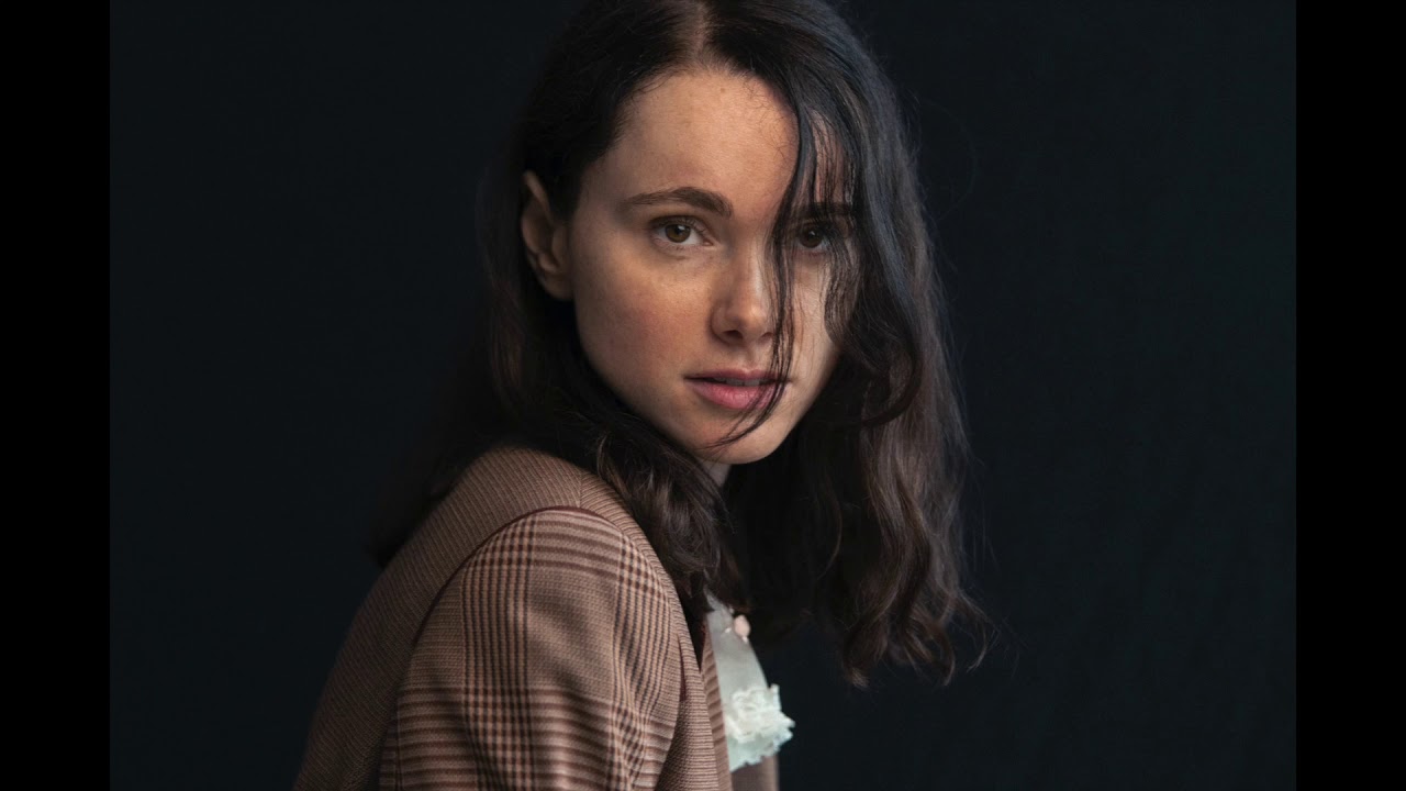 Lily Claire - Mal Au Coeur (Official Audio) - YouTube