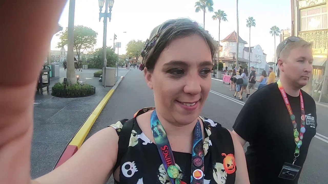 Halloween Horror Nights 2019 and an empty Diagon Alley Cameo of Rix ...