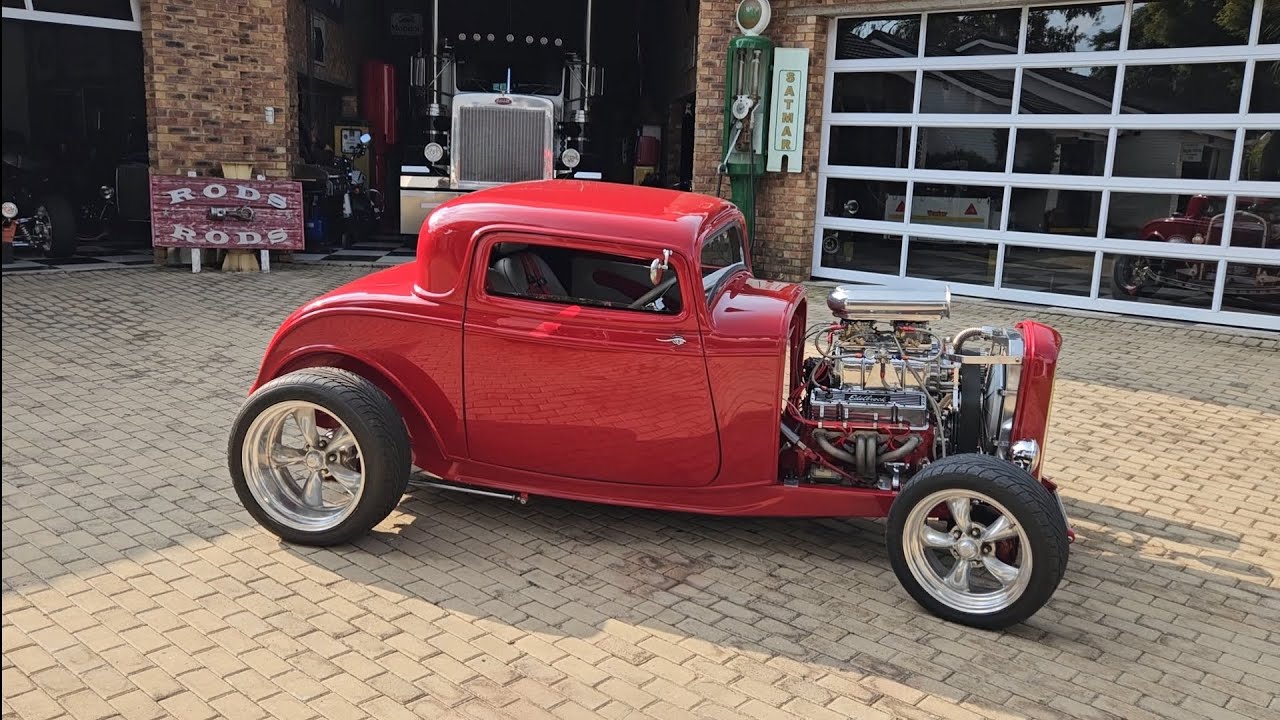 Little Red 1932 Ford - YouTube