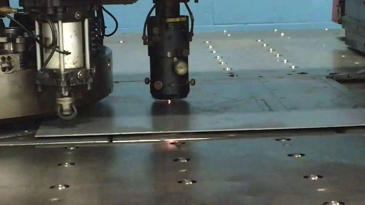 AMADA APELIO II 357 CNC PUNCH/LASER COMBO - YouTube