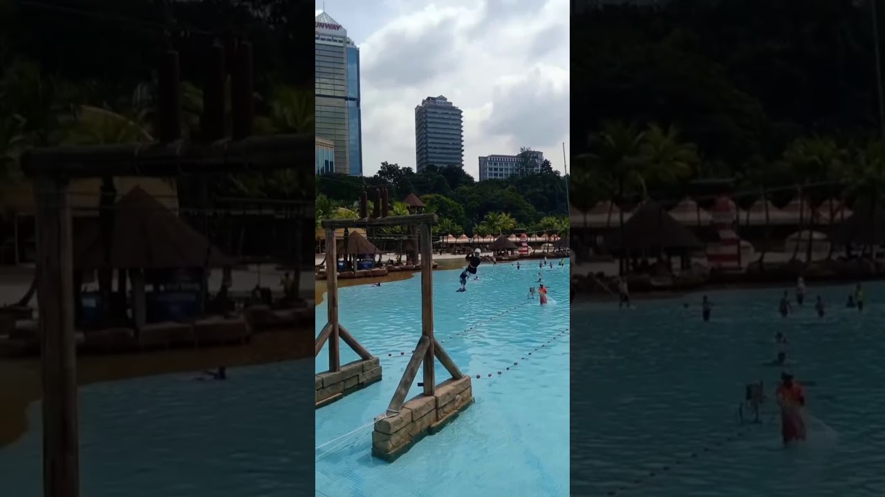 SUNWAY LAGOON FLYING FOX - YouTube