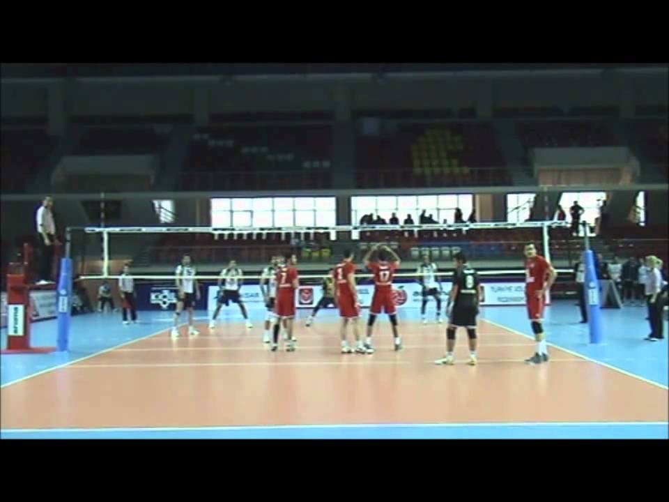 Marko Vujovic Setter (Volleyball) - YouTube