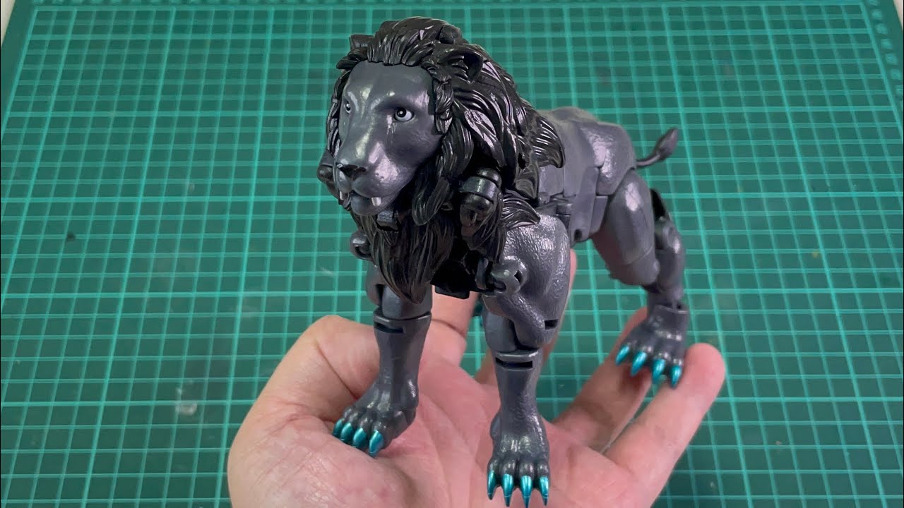 Transformers Legacy Evolution Nemesis Leo Prime (Lion mode to Robot ...