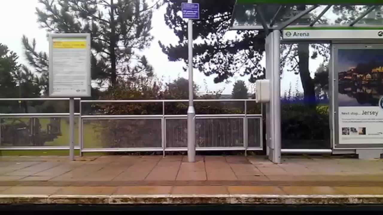 London Trams (Croydon Variobahn): Elmers End ️ West Croydon ️ Elmers ...