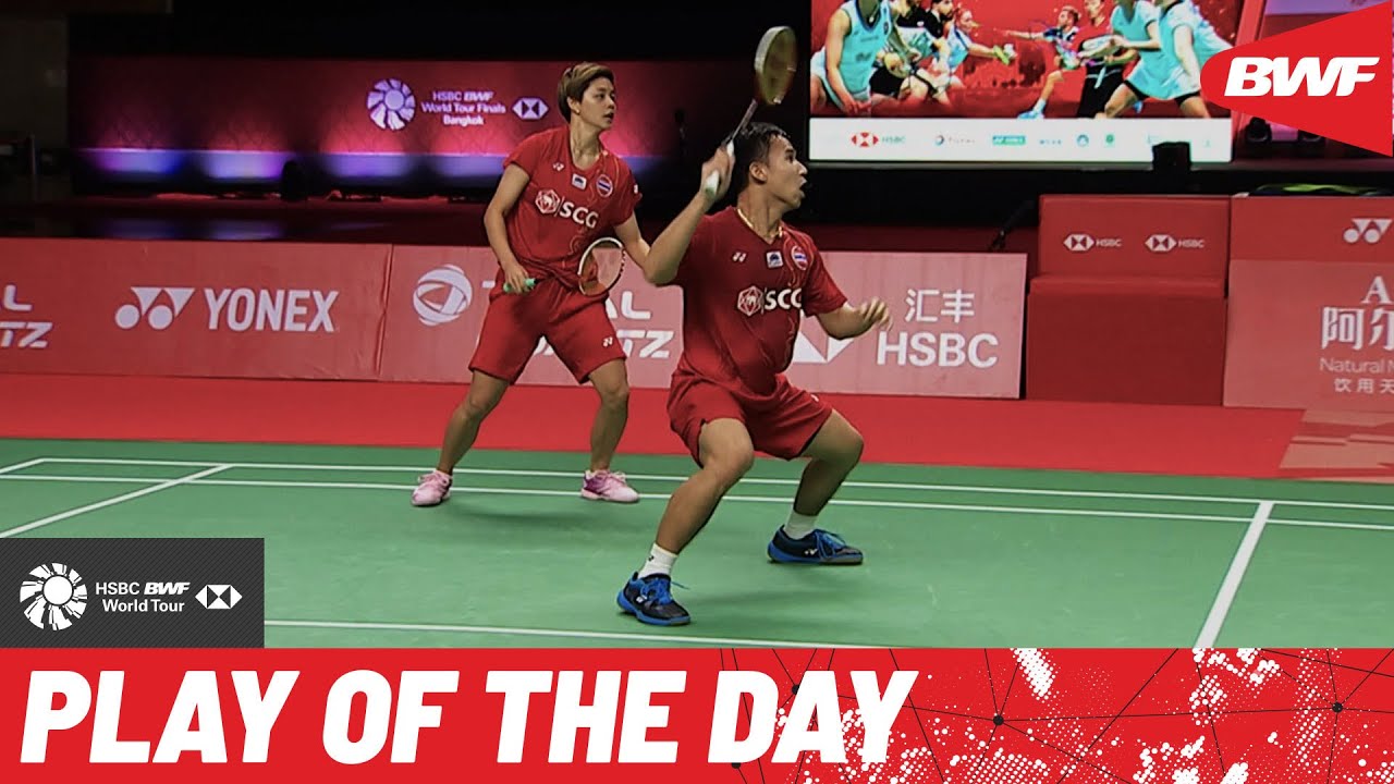 HSBC BWF World Tour Finals | Play of the Day | What an amazing way to ...