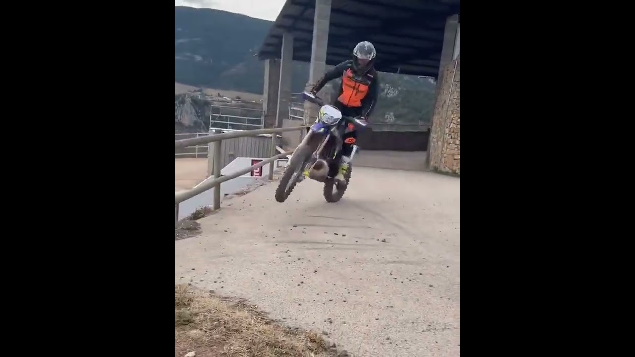 well done bro👍🏻☕ #motoracing - YouTube