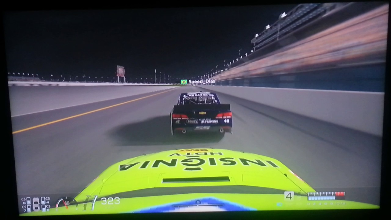 NASCAR NIGHT RACE - YouTube