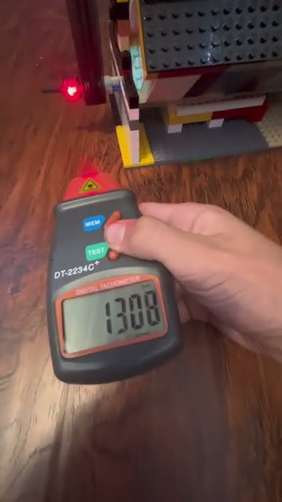 Lego supercharged V8 vaccumn engine - YouTube