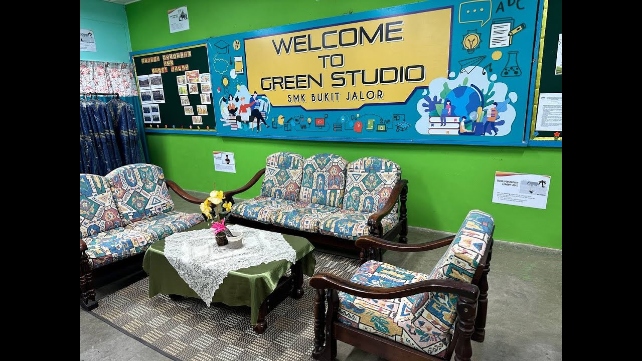 EPISODE 9: GREEN STUDIO SMKBJ TV PSS - YouTube