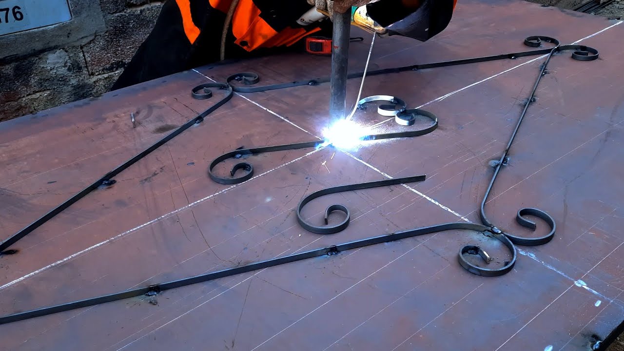 Metal welding, how to form iron ornament patterns @Metal_welding - YouTube