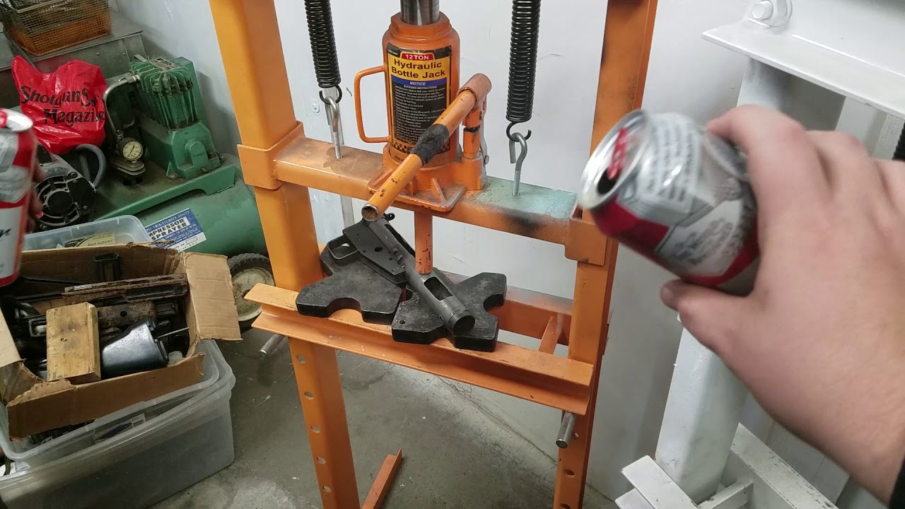 *GRAPHIC* Destruction of machine guns - YouTube