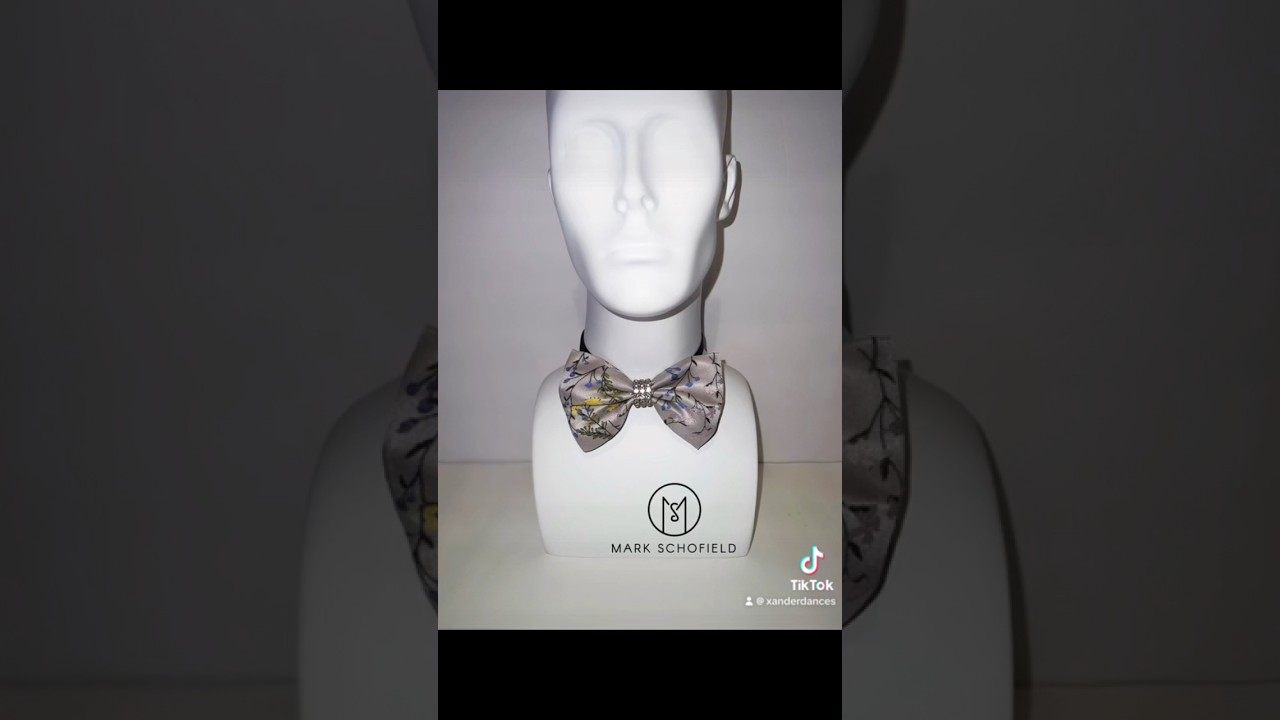 Bowtie for any event!! #MarkSchofield #sophisticationiskey #bowtie #custombowtie #bowties - YouTube