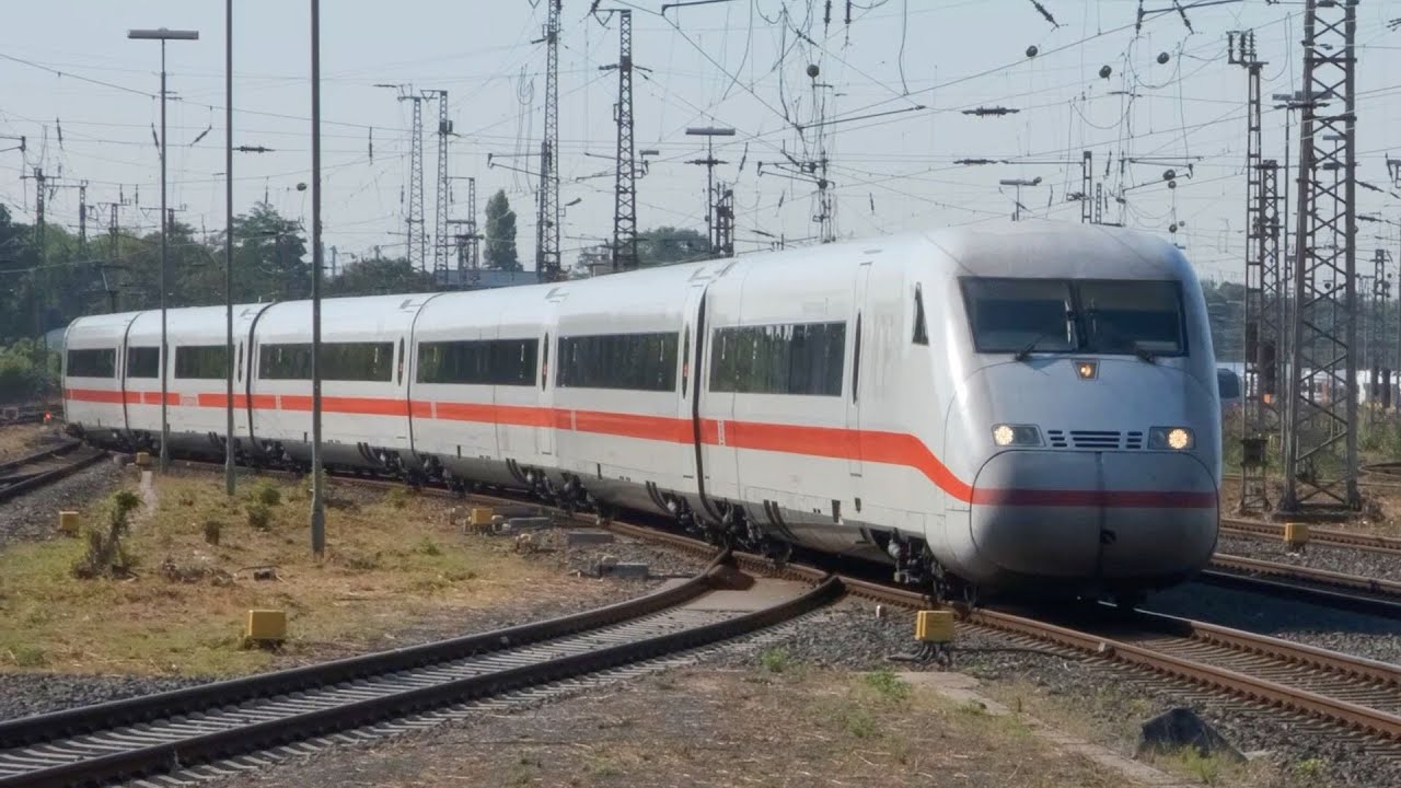 ICE 759 @Duisburg Hbf - YouTube