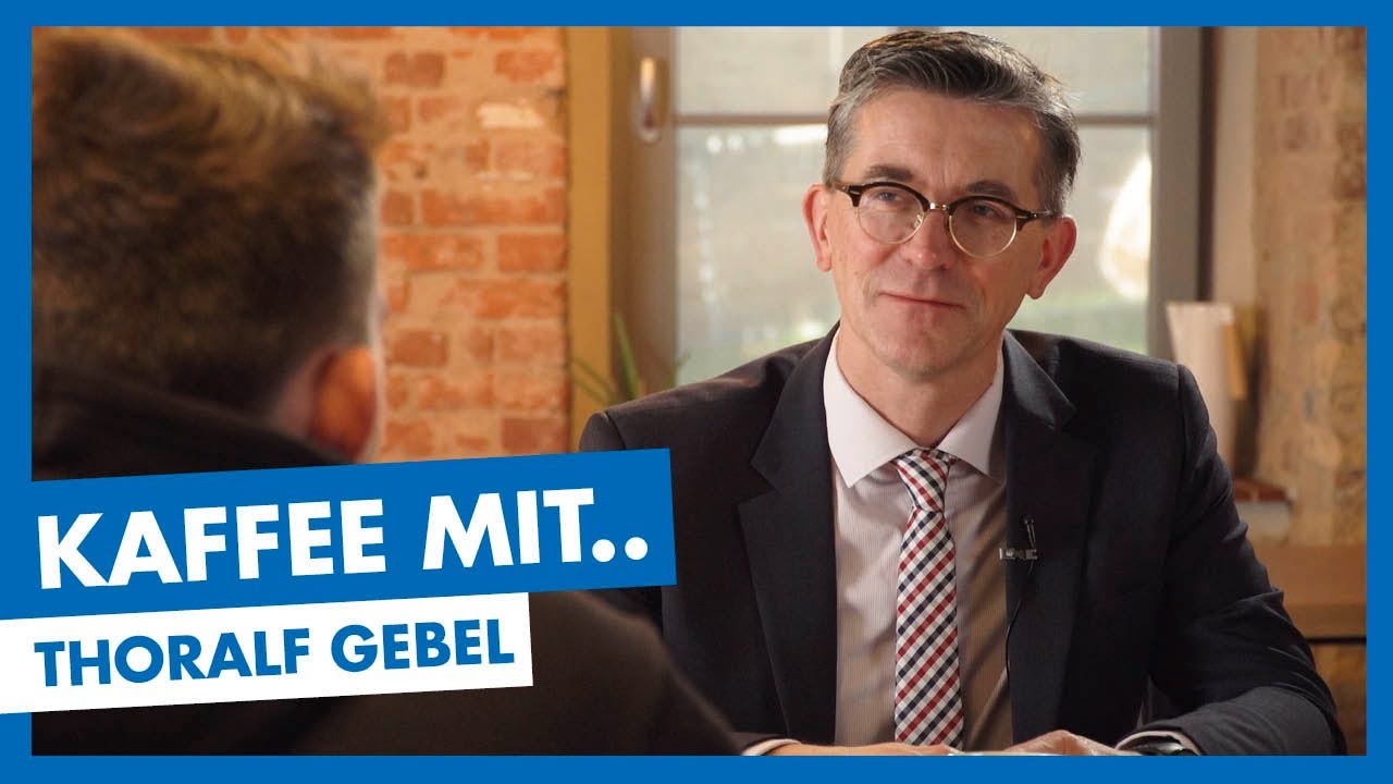 Kaffee mit.. Prof. Thoralf Gebel | TV- & Film-Produktion I - YouTube