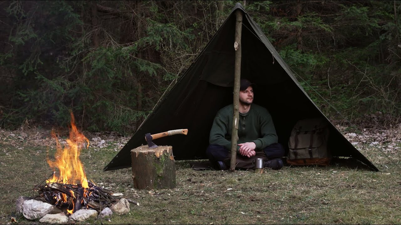 Bushcraft camping with Polish lavvu - Swiss army backpack - Gränsfors ...