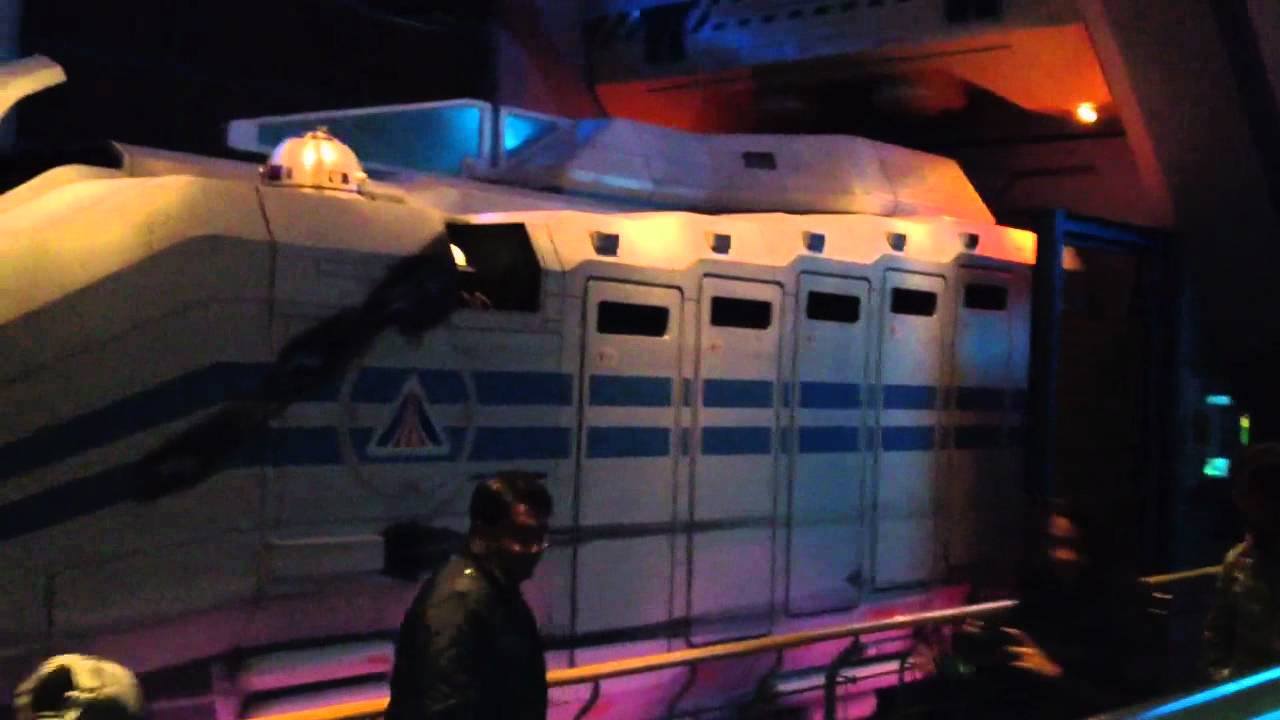 STAR TOURS TOKYO DISNEY LAND STAR WARS 旧スターツアーズ - YouTube