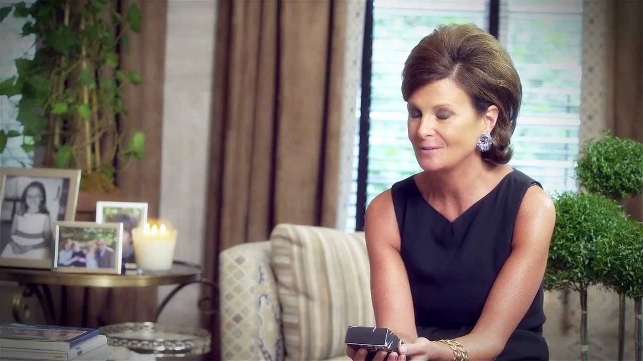 NEST Fine Fragrances Collection by Laura Slatkin - YouTube