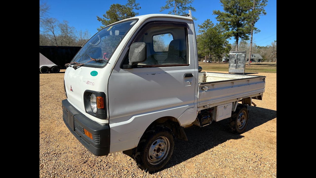 1989 Mitsubishi 4WD Mini Truck (65,571 Miles) - YouTube