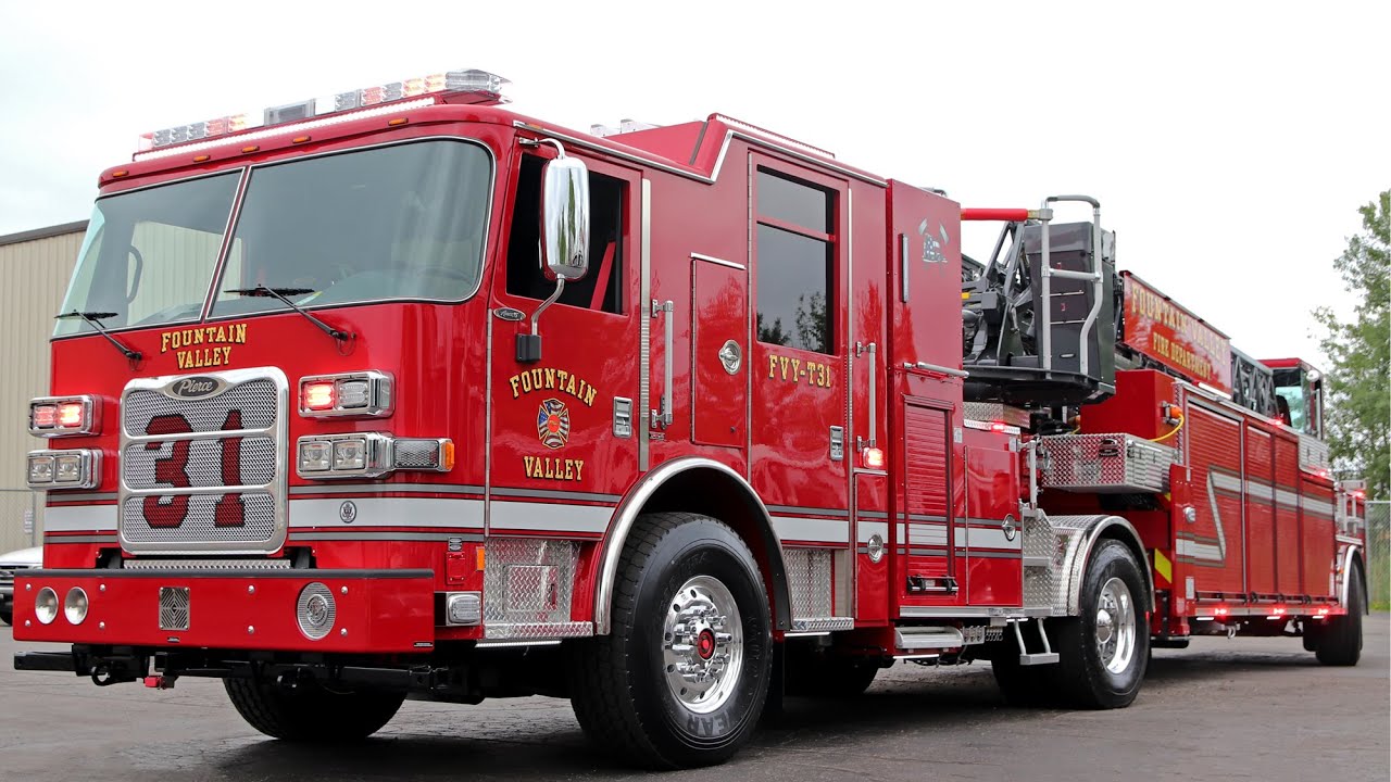 Arrow XT™ 107’ Ascendant® Heavy-Duty Tiller Aerial Ladder – Fountain ...
