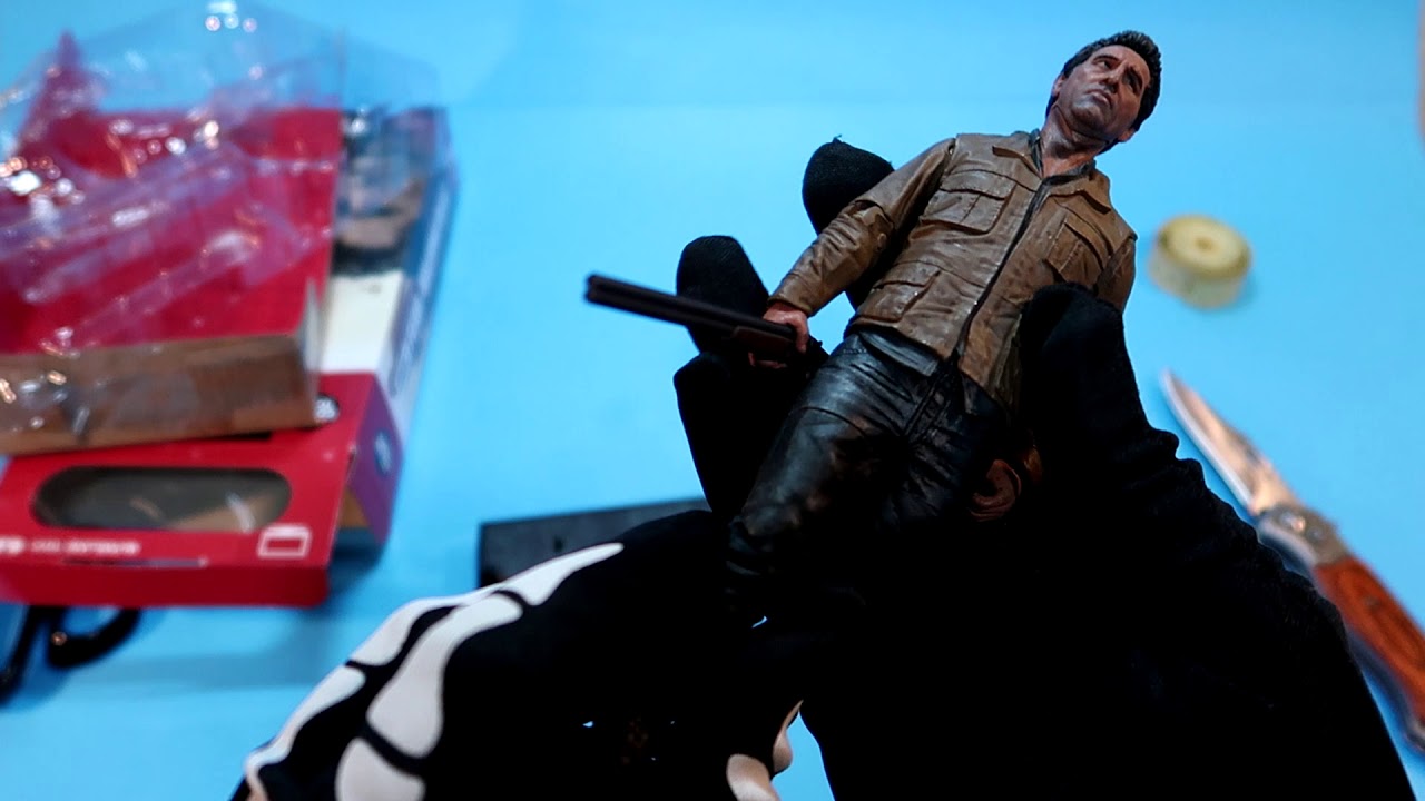 Travis Manawa - Fear the Walking Dead - McFarlane Toys | Unbox That ...