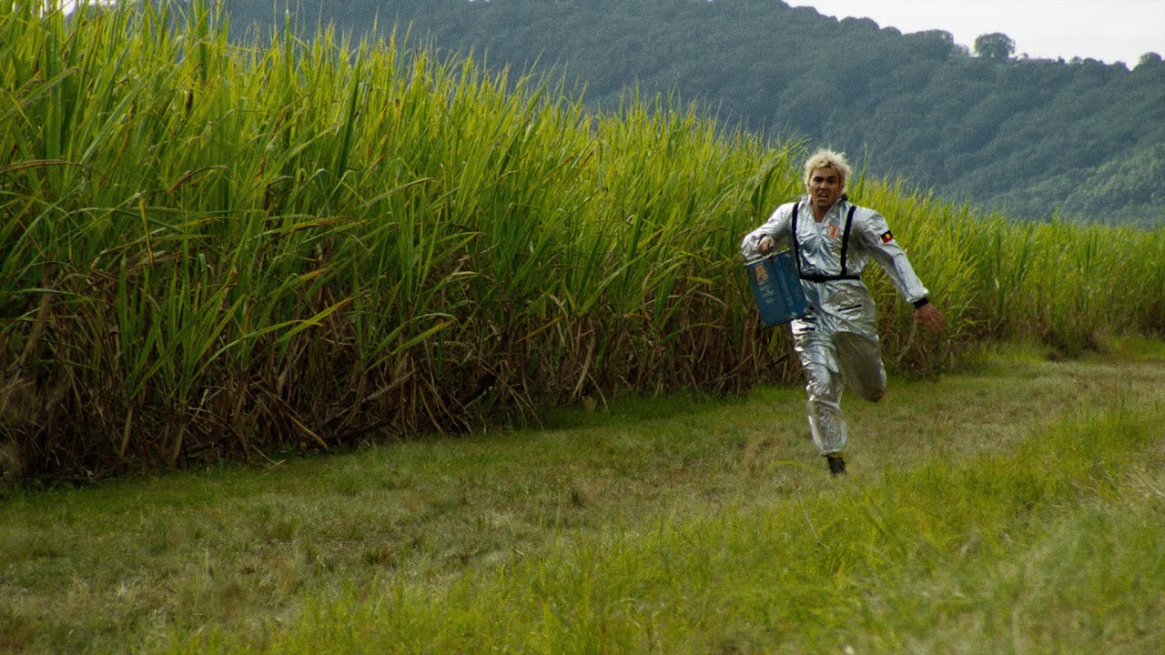 Selve - Strange Romance (Official Music Video) - YouTube