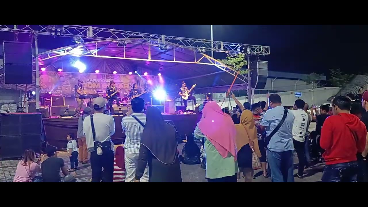 Febians - Penantian konsert karnival jualan - YouTube