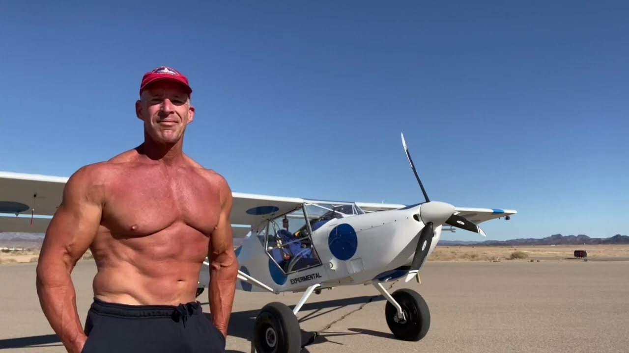 Day in the life of a 60 yr old bodybuilder - YouTube