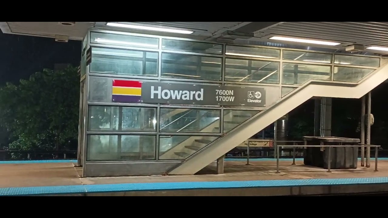 Yellow Line train at Howard Station 5/27/2024 - YouTube