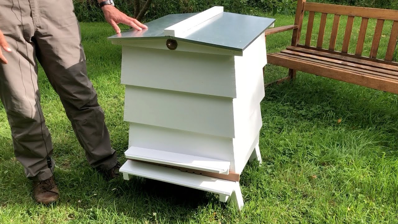 The WBC Hive - With Cotswold Bees - YouTube