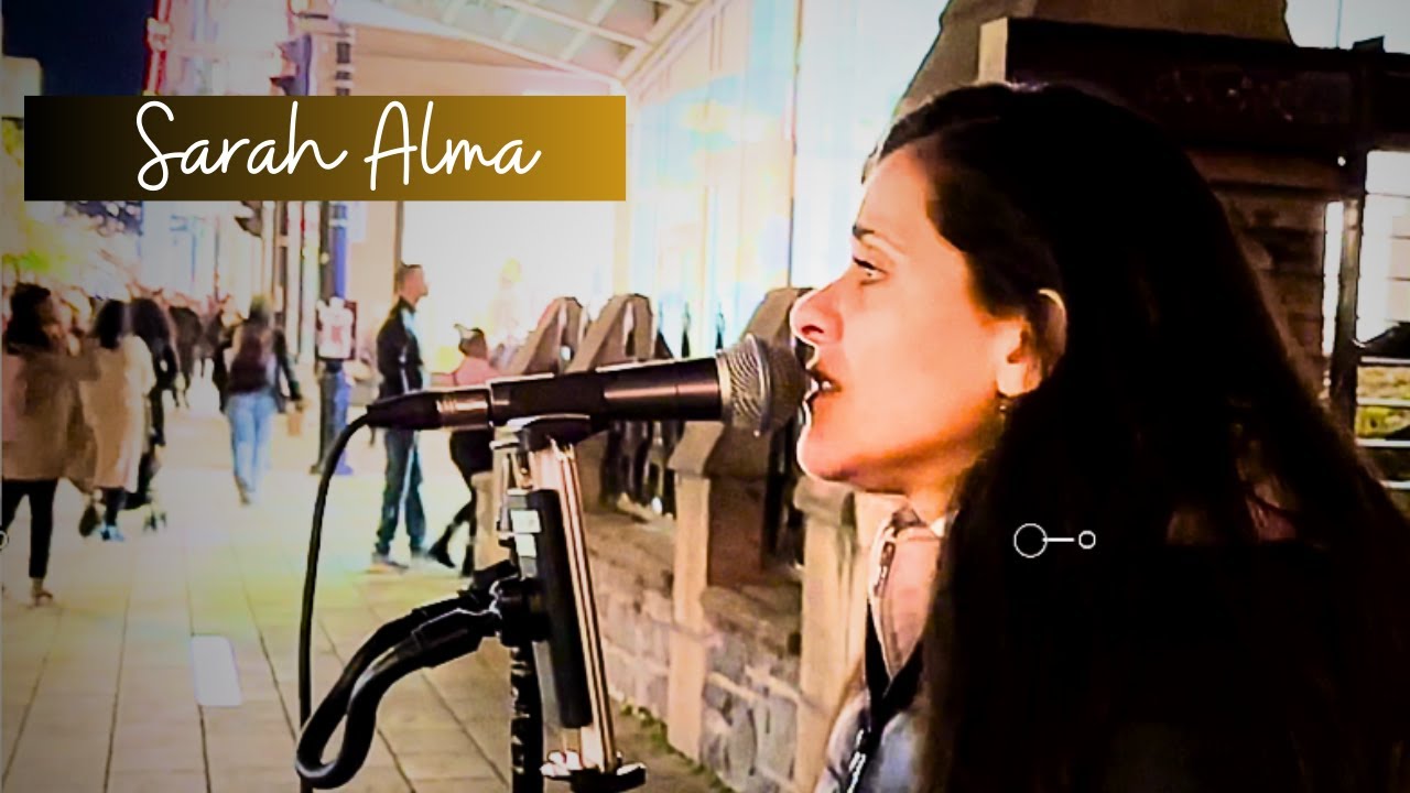 Sarah Alma sings "Don't Worry Be Happy" - YouTube