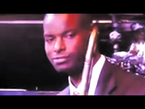 Chris Crenshaw REACTS to Elliot Mason trombone solo - YouTube