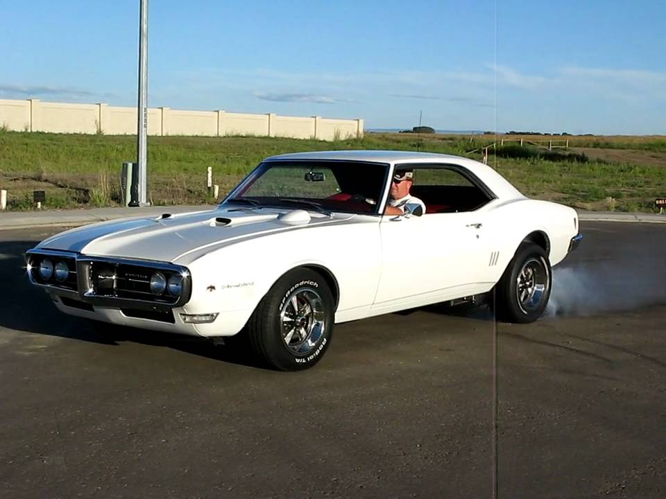 1968 Pontiac Firebird Burnout 1 - YouTube