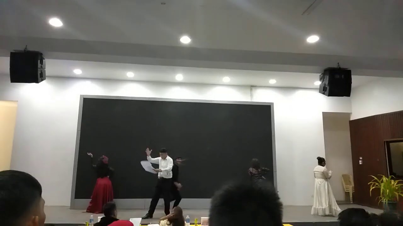 SHORT AND SWEET PLAY INTRO - YouTube