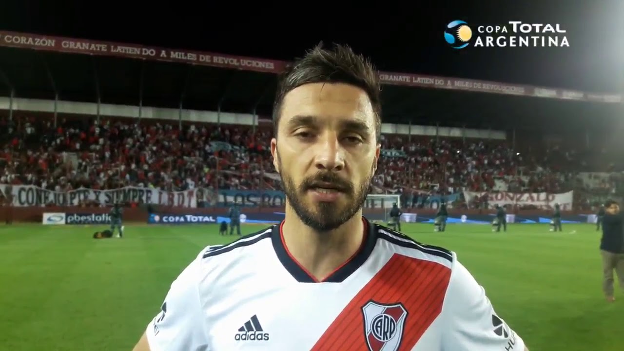 Ignacio Scocco - River - YouTube