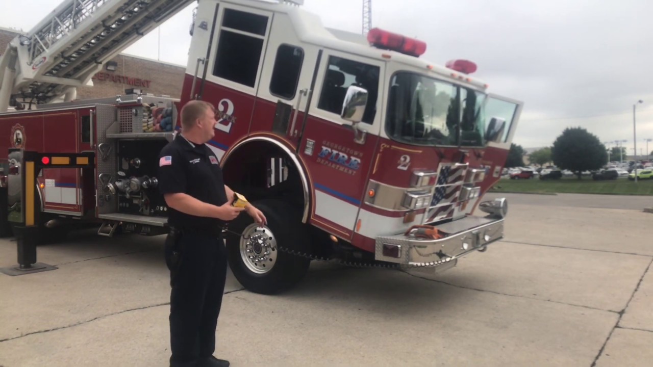 The Best Way To Raise A Cab On A Fire Truck 🚒 - YouTube