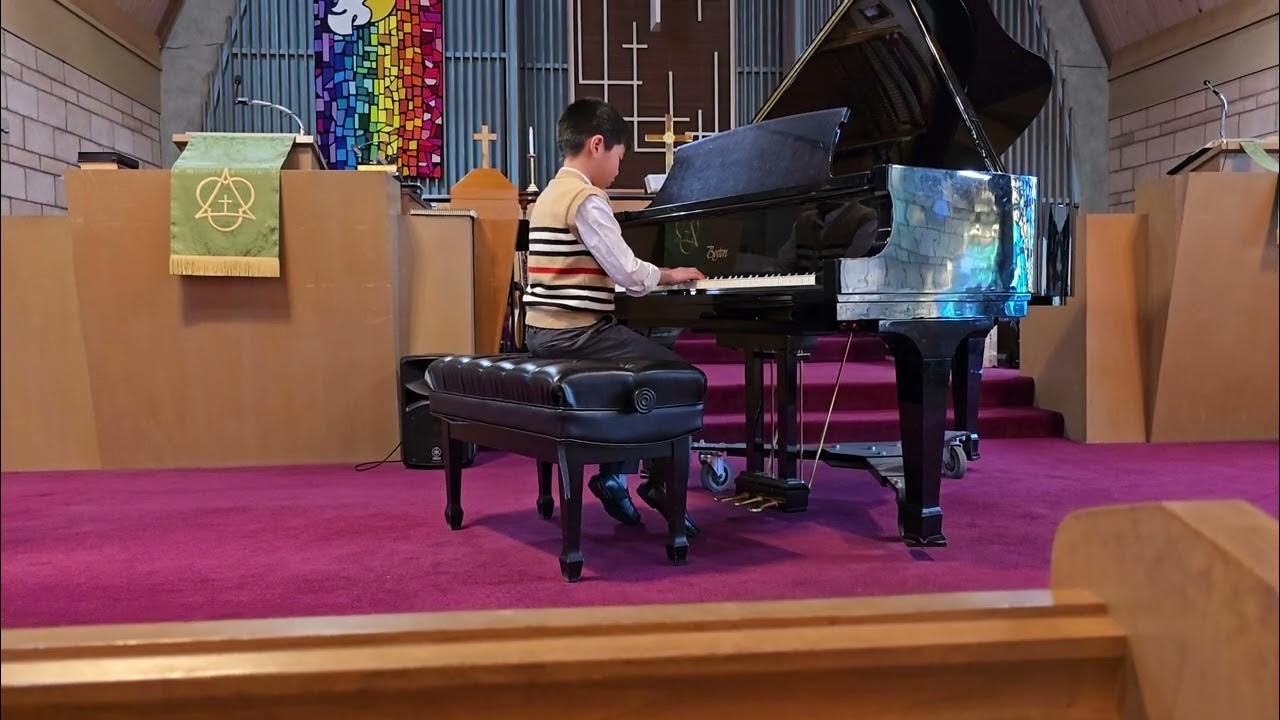 Steven's first piano recital - YouTube