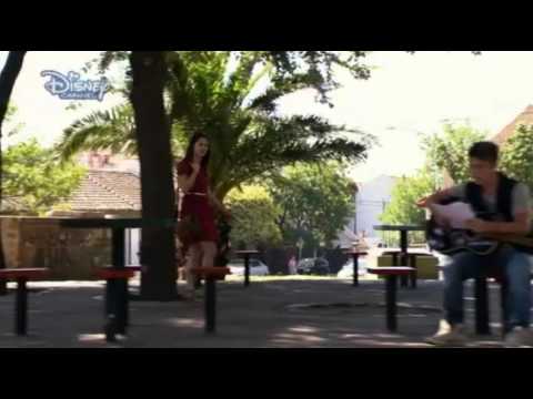 Violetta 2 - Alexandro sings - Ti Credo (I Love You) Italian - Episode 27