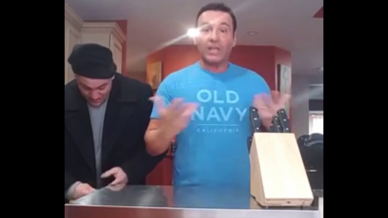 THANKSGIVING DINNER WITH UNCLE LOUIE AND COUSIN CARLO - YouTube