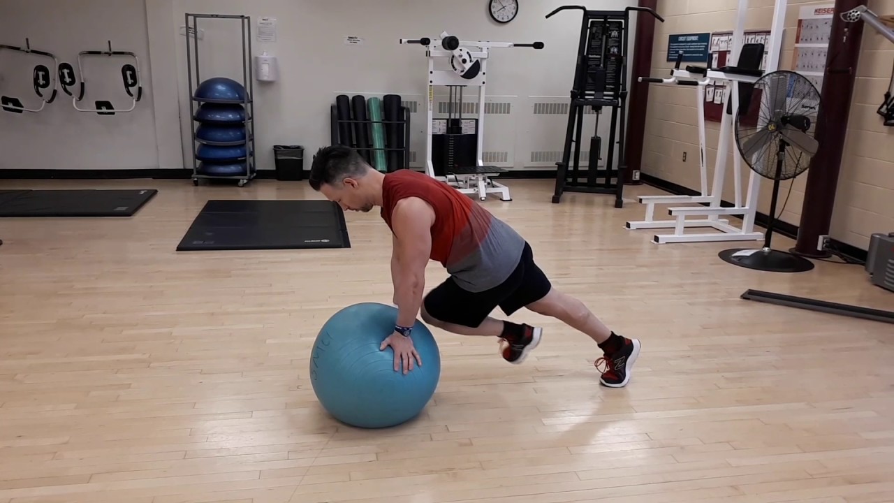 Stability ball dynamic plank (3 pattern version) - YouTube