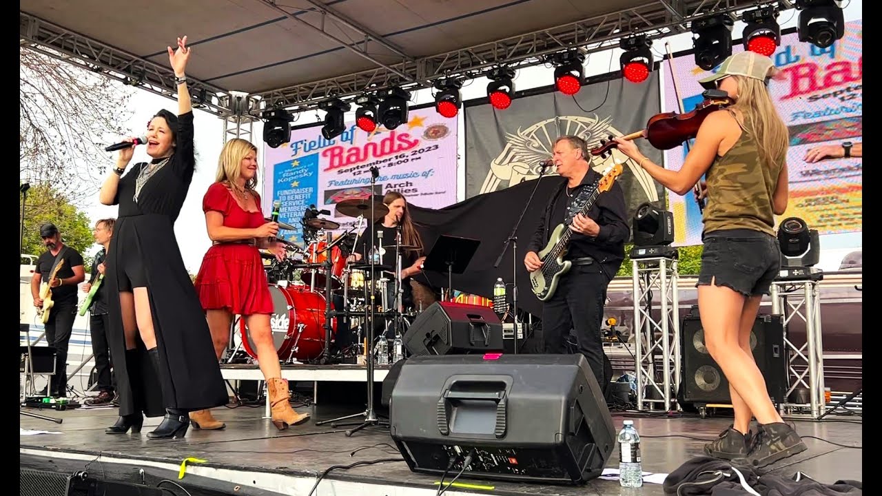 Country @ "Girls Night Out" @Field Of Bands/ Yellow Ribbon" Supporting ...