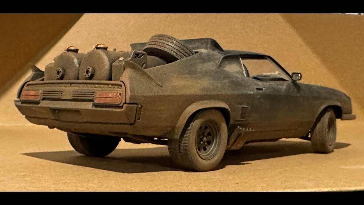The Road Warrior / Mad Max 2, Interceptor 1/24 scale build - YouTube