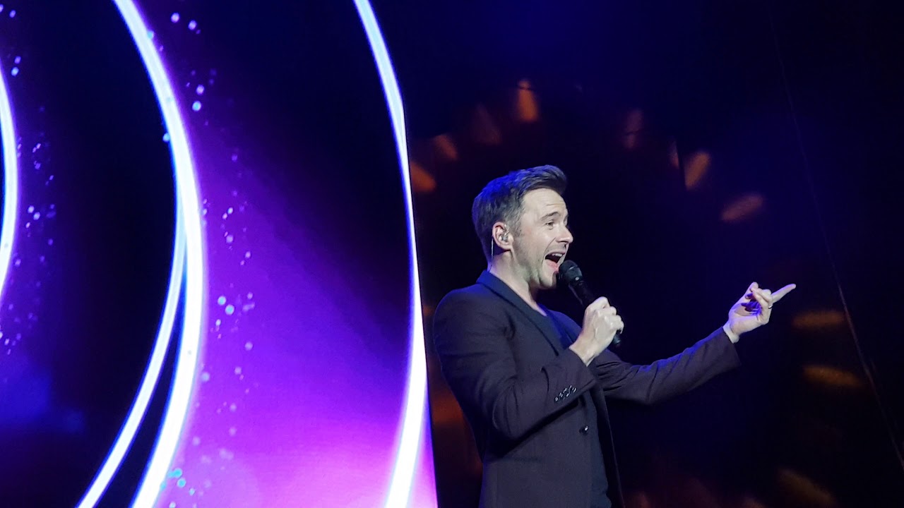 Shane Filan - Swear It Again Live at The Kia Theatre - YouTube