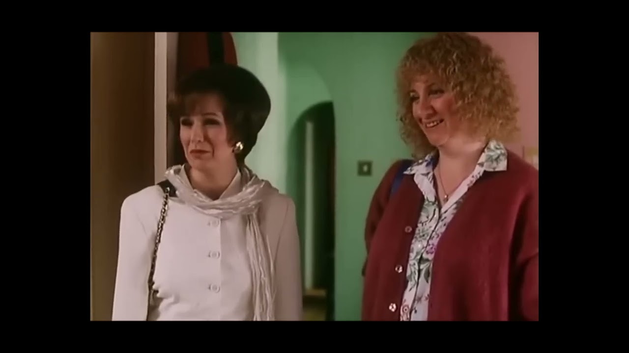 Julie Walters & Victoria Wood scene from Pat and Margaret - YouTube